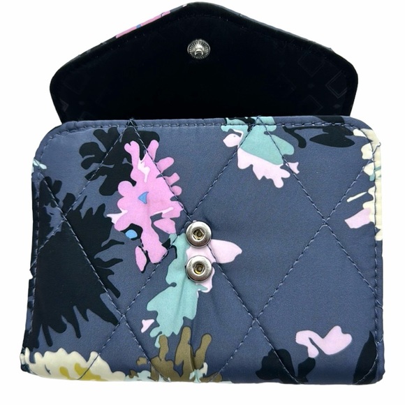 Vera Bradley | Bags | Vera Bradley Ultralight Rfid Mini Trifold Wallet | Poshmark